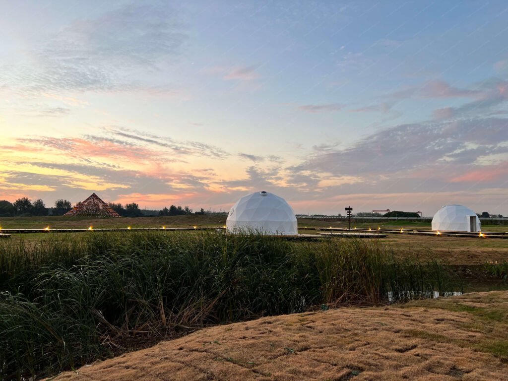 What Kind Of Experience To Staying At Glamping Dome Tent?